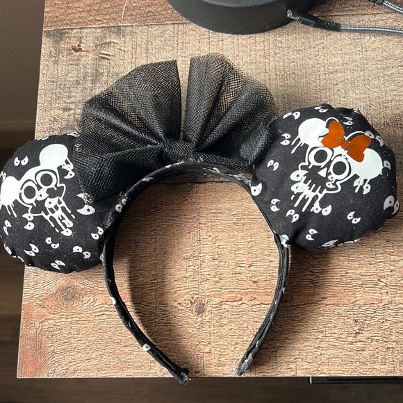 Disney | Accessories | Disney Spooky Minnie Ears Halloween | Poshmark